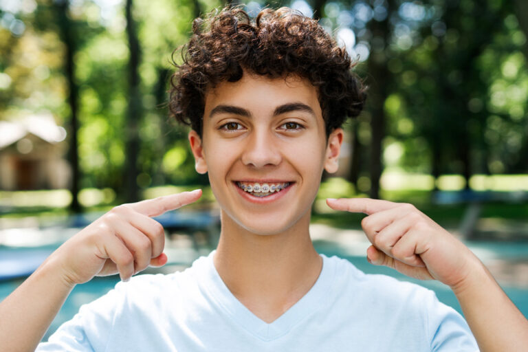 How Braces Work: The Science Behind Teeth Straightening - Pioneer ...